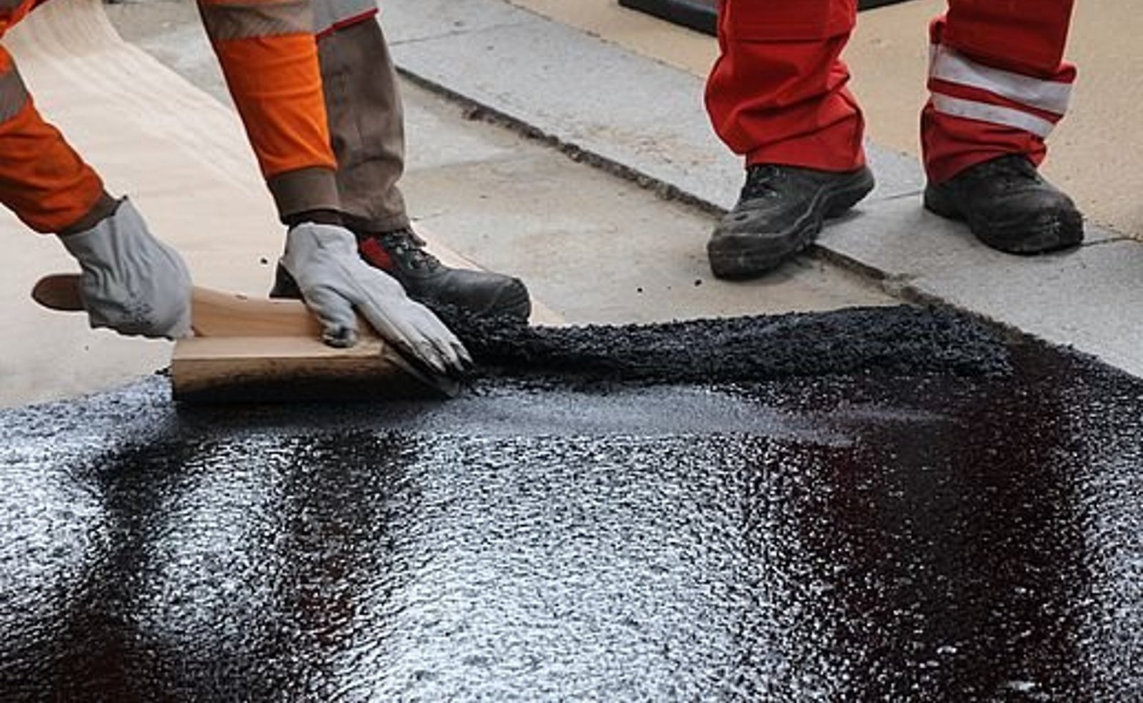 Mastic Flooring - Epoxy Flooring Contractors